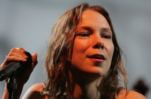 Lhasa de Sela - Exotic sounds steeped in melancholy - Music journalism ...